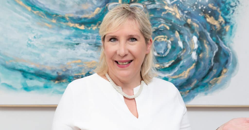 Marie Diamond - The Law Of Attraction